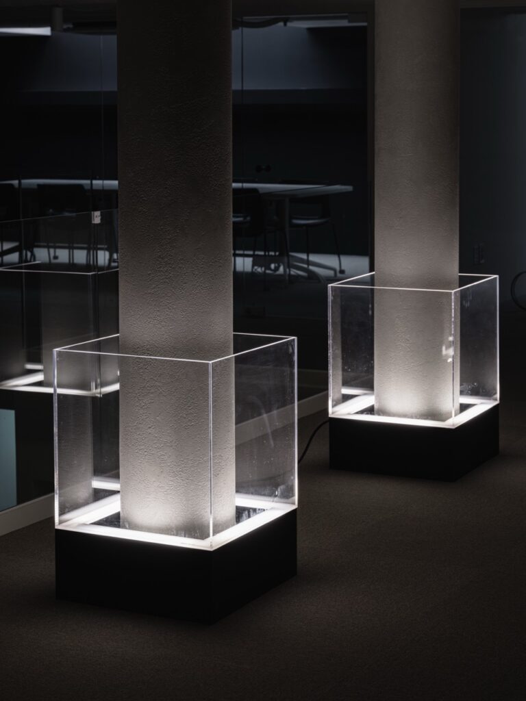 Studio EIM - Atelier Lee 금속으로 완성하는 꿈의 공간: 금속 인테리어, 금속시공